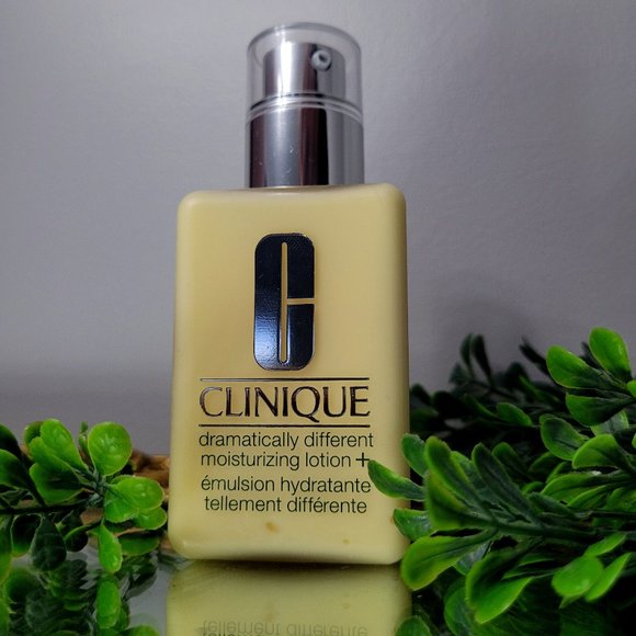 Clinique | Skincare | New Clinique Dramatically Different Moisturizing ...